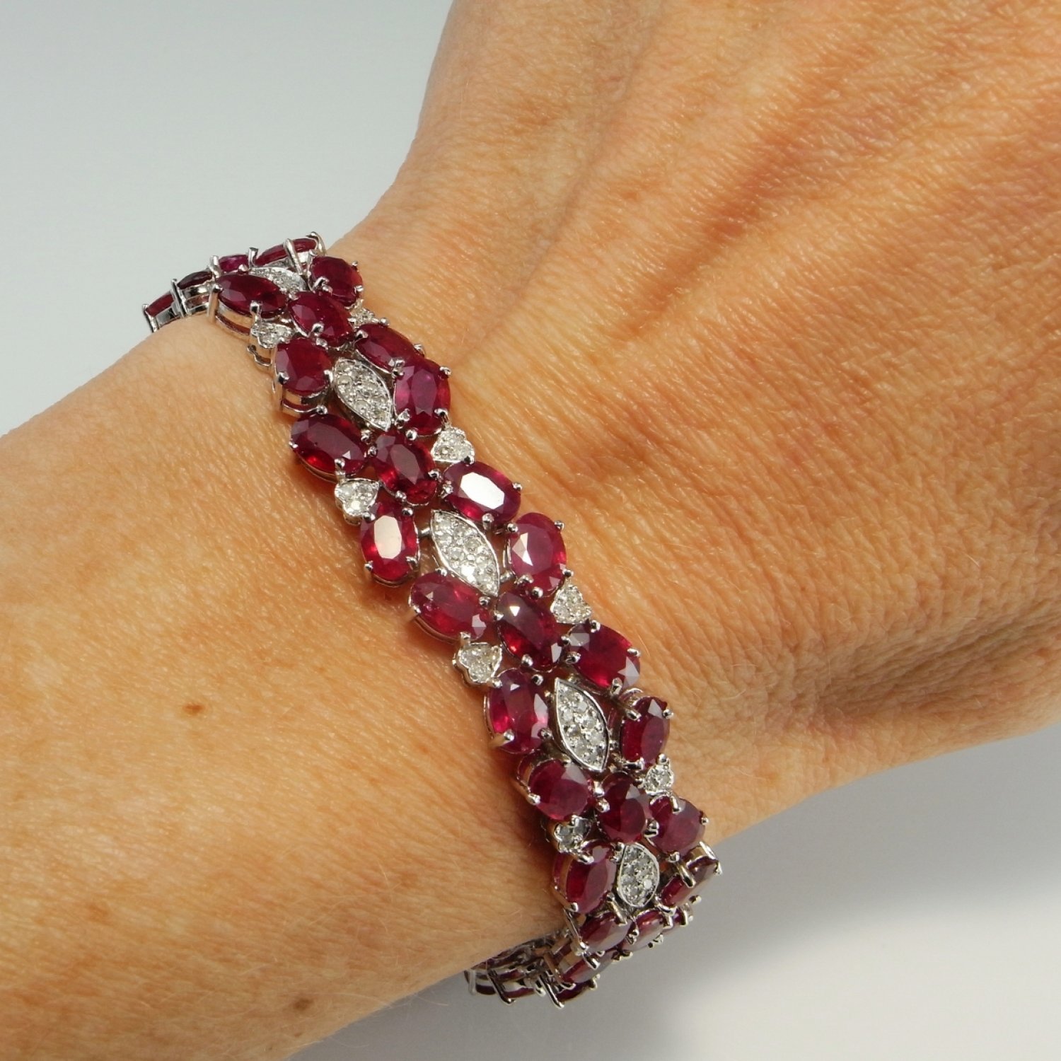 VIVID RED UNHEATED No Heat Ruby Diamond Tennis Bracelet 14K White Gold ...